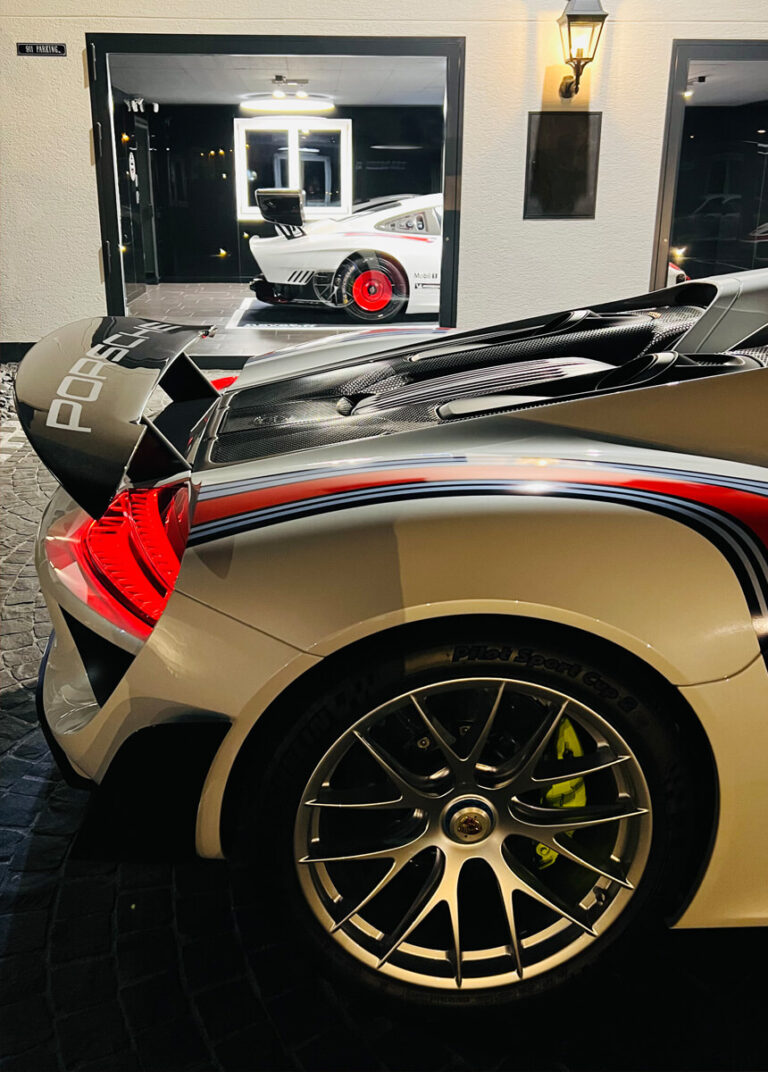 InsiderAuctions – buy the rarest and most exclusive vehicles at online ...